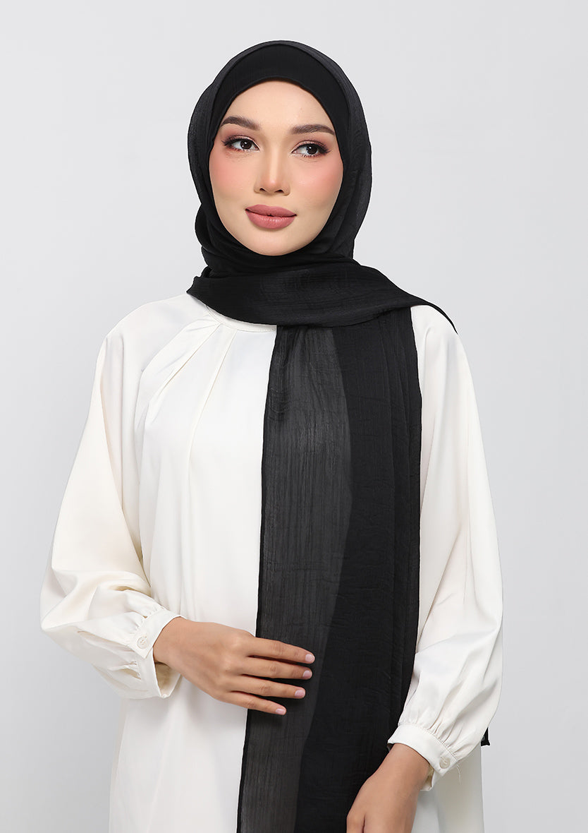 Black Satin Crinkled - Instant Hijab Set with Inner – BOKITTA