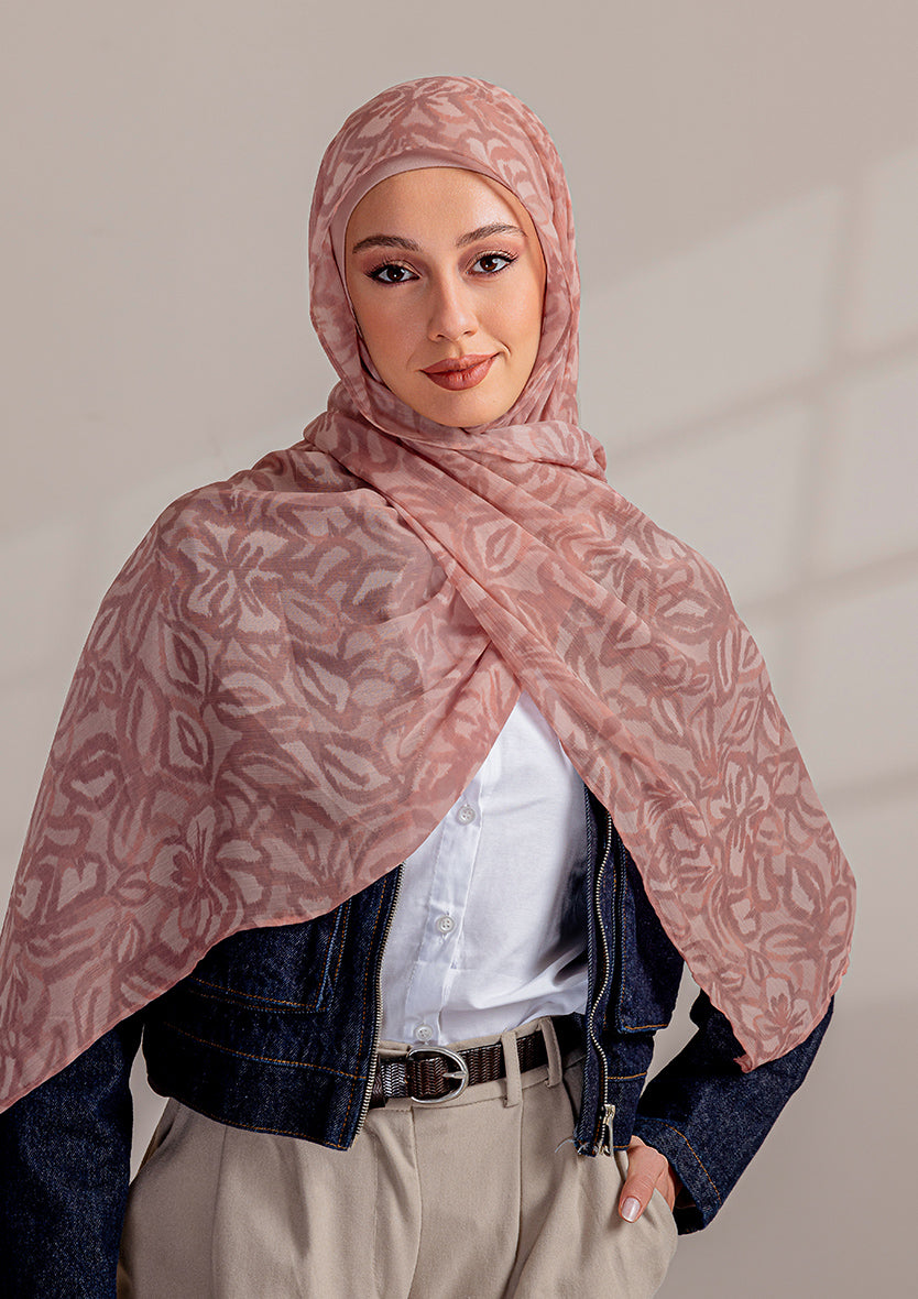Blushwood Leaf Printed Instant Bokitta Hijab – BOKITTA